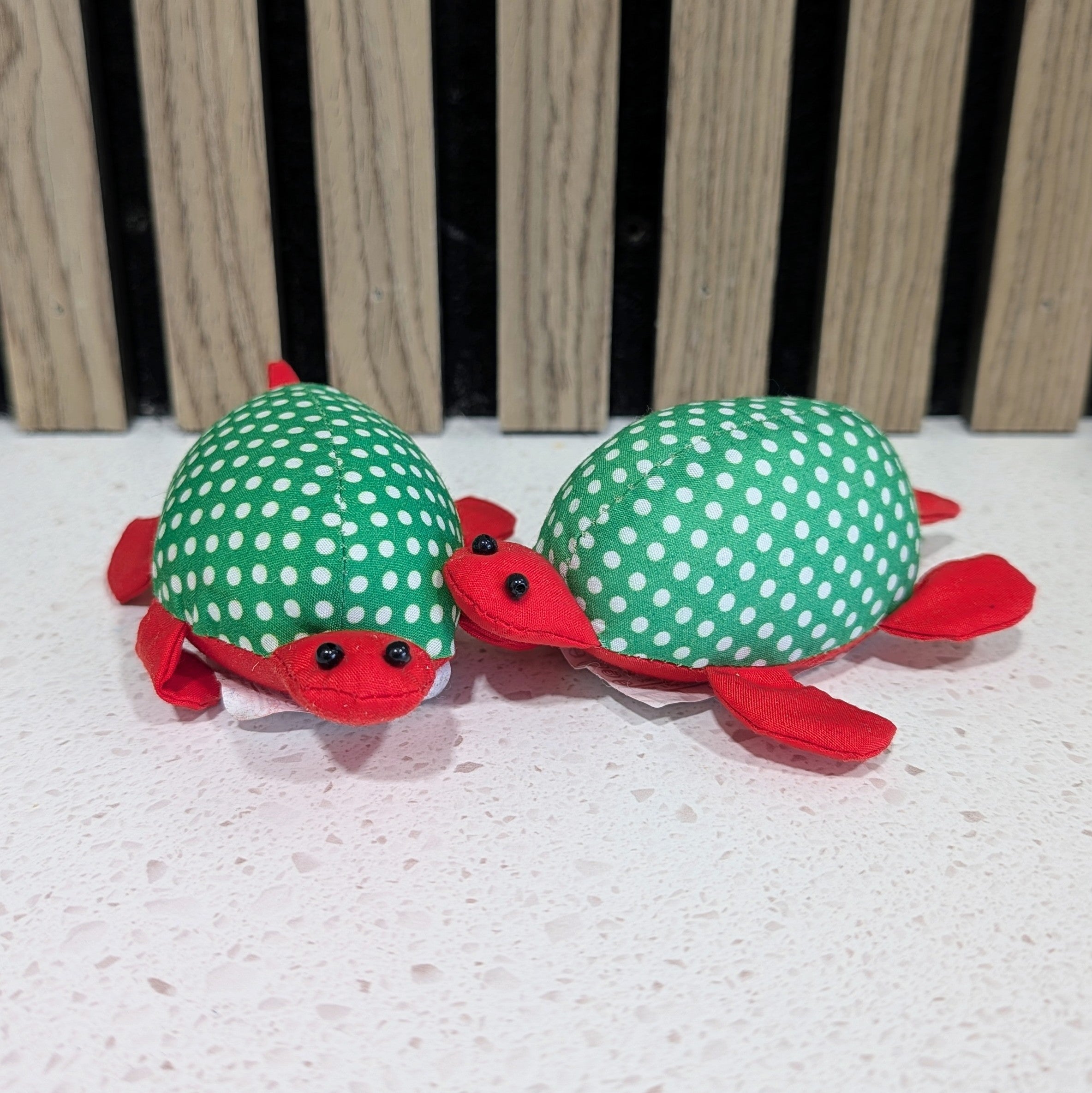 Turtle Pin Cushion – Tiny Stitch Quilt Shop Ltd.